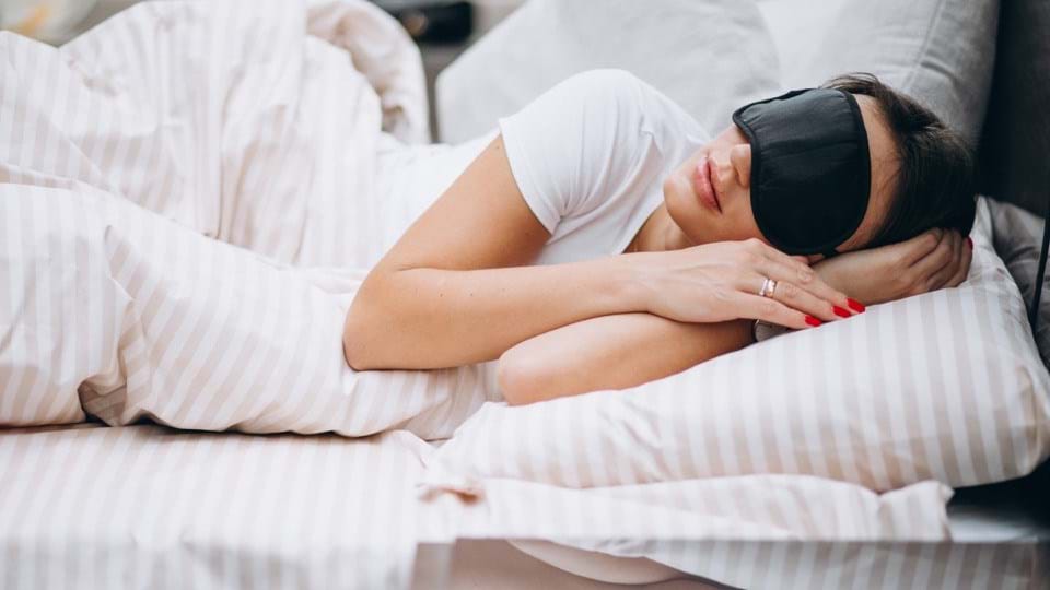 Sleep doctor shares expert advice for the fit and active – Fit Planet